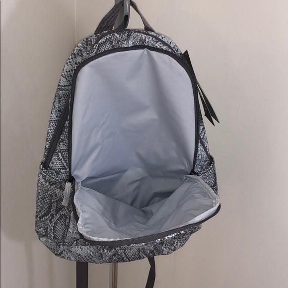 Nike | Bags | New Nike Elemental Snakeskin Print Backpack | Poshmark